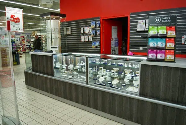 Agencement et aménagement de magasin sur mesure